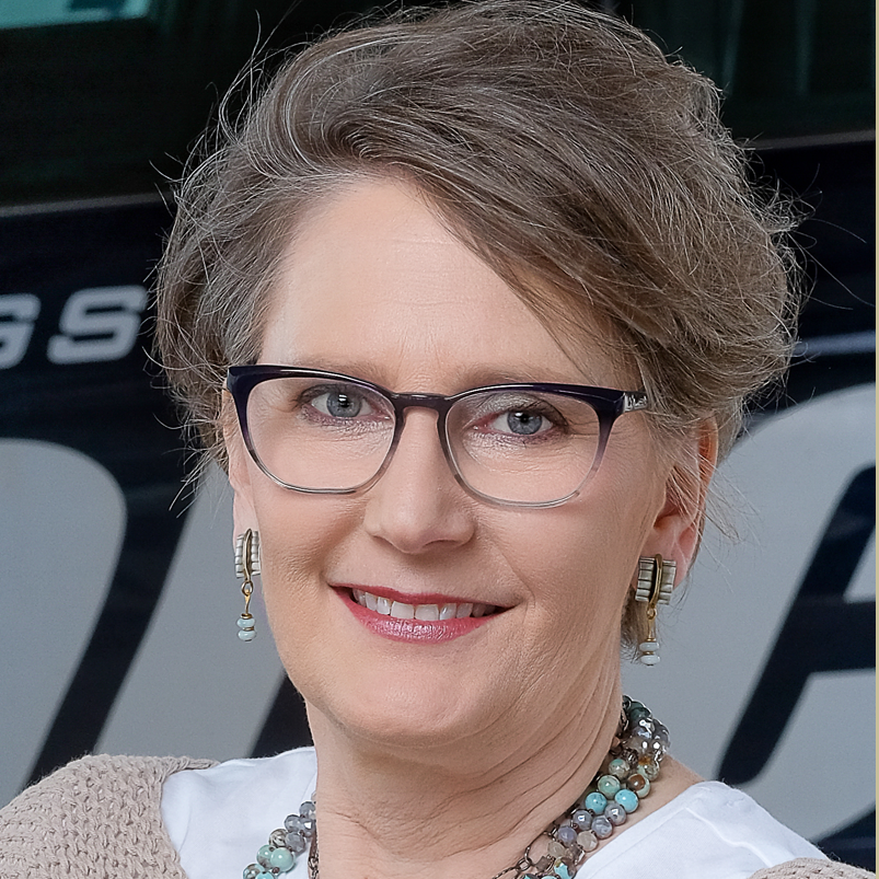 Team - How 2 Love Our Cops